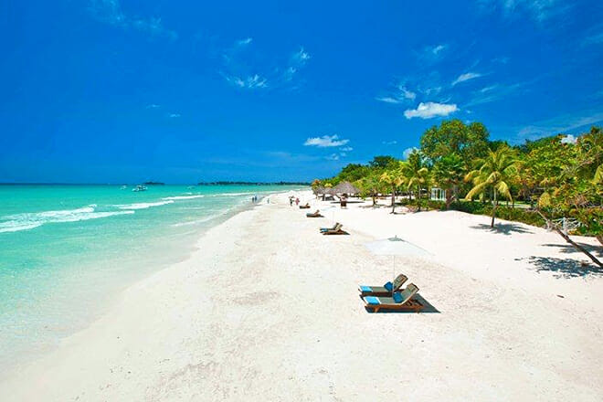 Bloody Bay Beach &mdash; Negril, Hanover