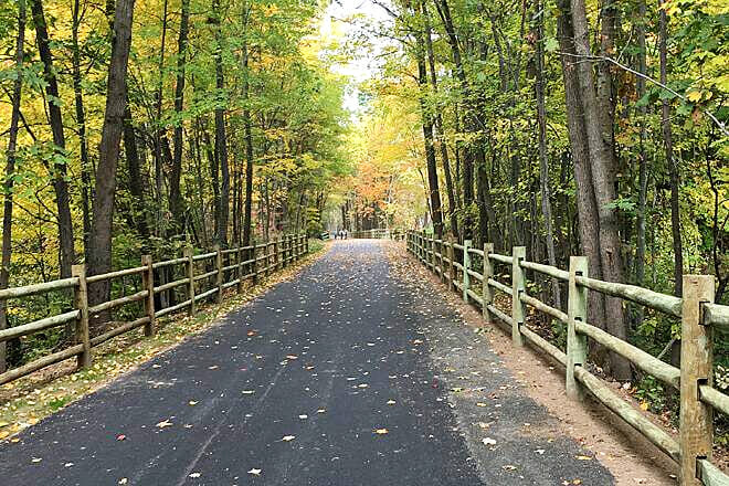 Farmington River Trail