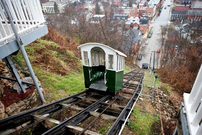 Fenelon Place Elevator &mdash; Dubuque