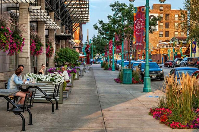 Historic Third Ward &mdash; Milwaukee