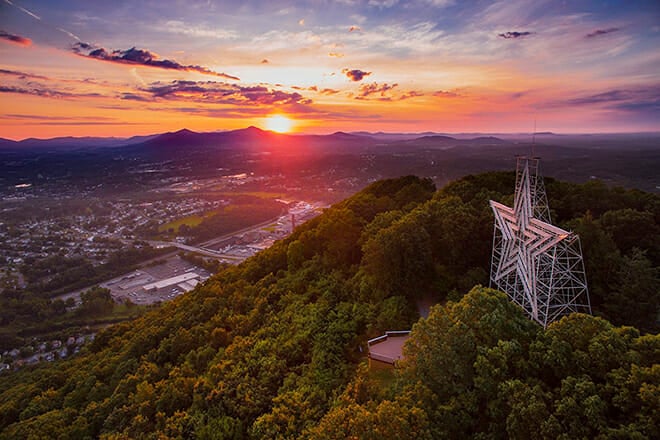 Mill Mountain Star & Park