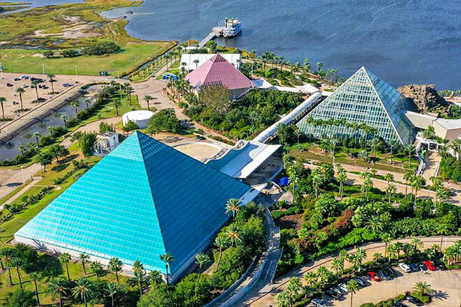 Moody Gardens &mdash; Galveston