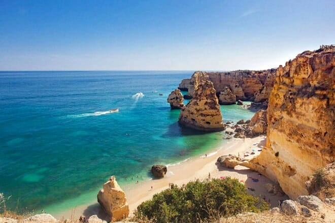Praia De Marinha
