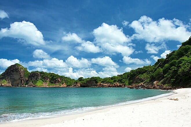 Redonda Bay &mdash; Tola