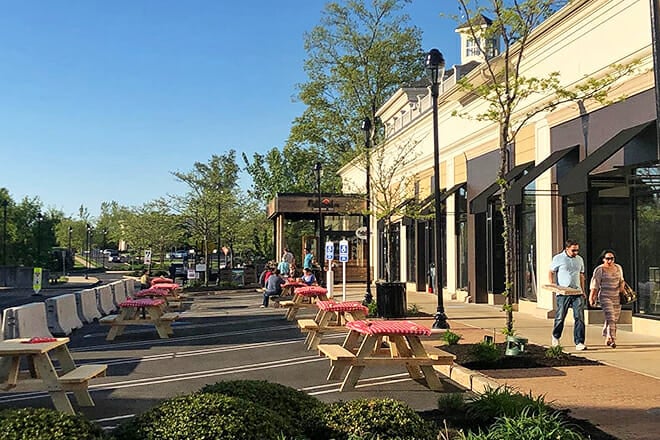 The Promenade Shops at Evergreen Walk &mdash; South Windsor