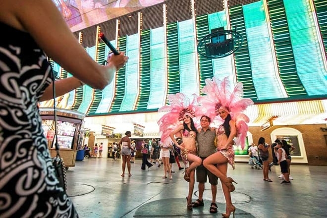 Watch Buskers at The Strip