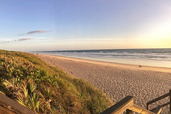 Apollo Beach &mdash; New Smyrna Beach