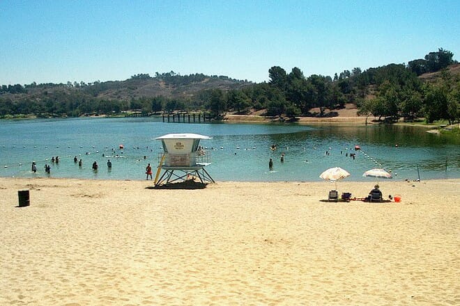 frank g bonelli regional park