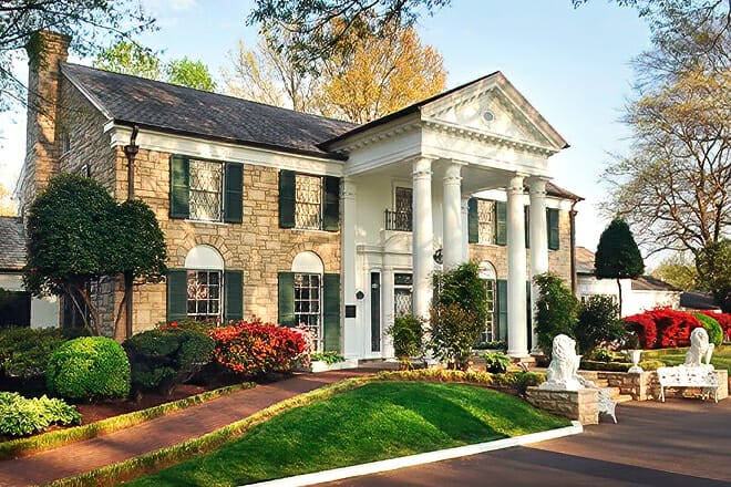 Graceland &mdash; Memphis