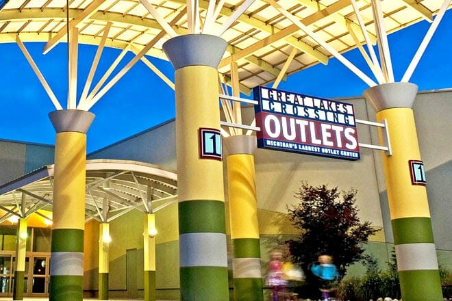 great lakes crossing outlets &mdash; auburn hills