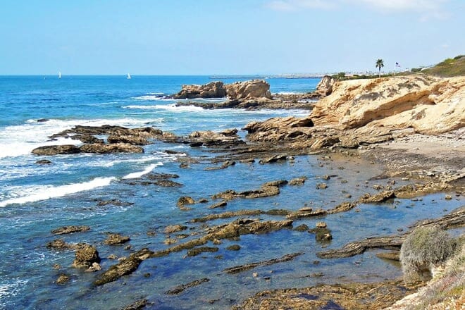 little treasure cove &mdash; crystal cove state park