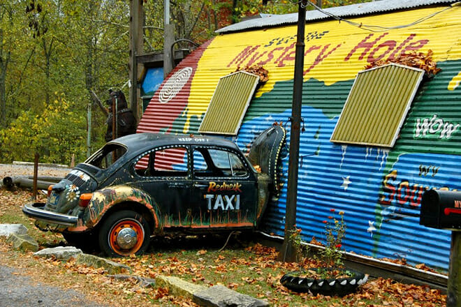 Mystery Hole &mdash; Ansted