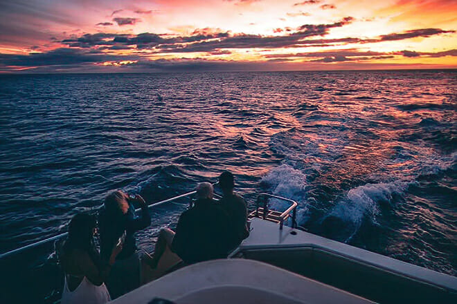 Na Pali Sunset Dinner Sail &mdash; Eleele