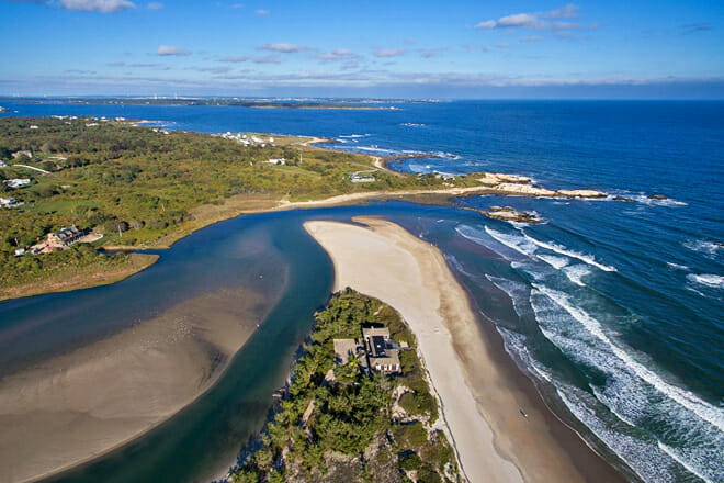Narragansett Bay Beaches &mdash; Narragansett