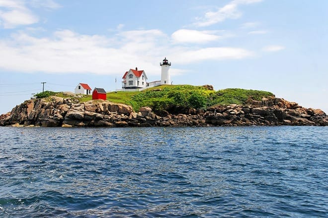 nubble lighthouse — york