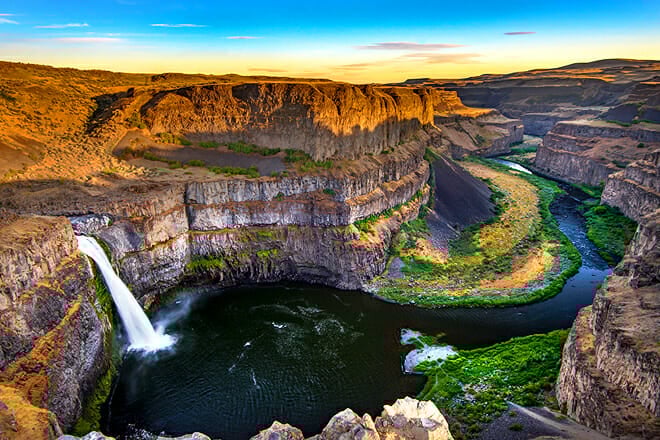 Palouse Falls &mdash; Starbuck