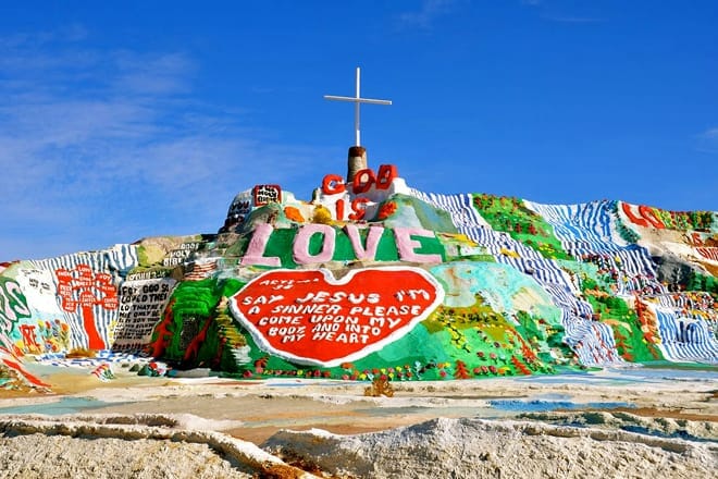 salvation mountain &mdash; calipatria