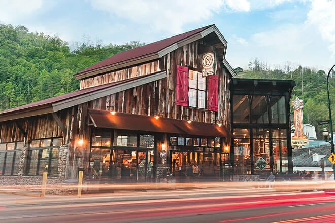 Sugarlands Distilling Company &mdash; Gatlinburg