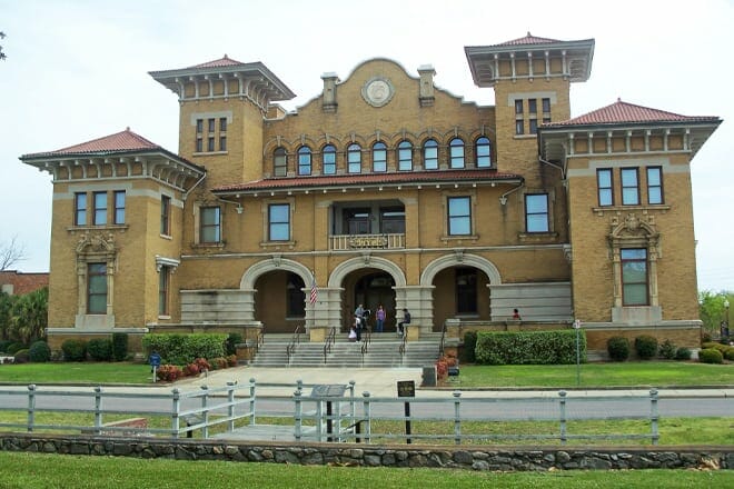 T. T. Wentworth Jr Museum