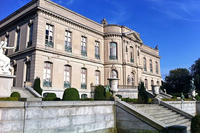 The Elms &mdash; Newport