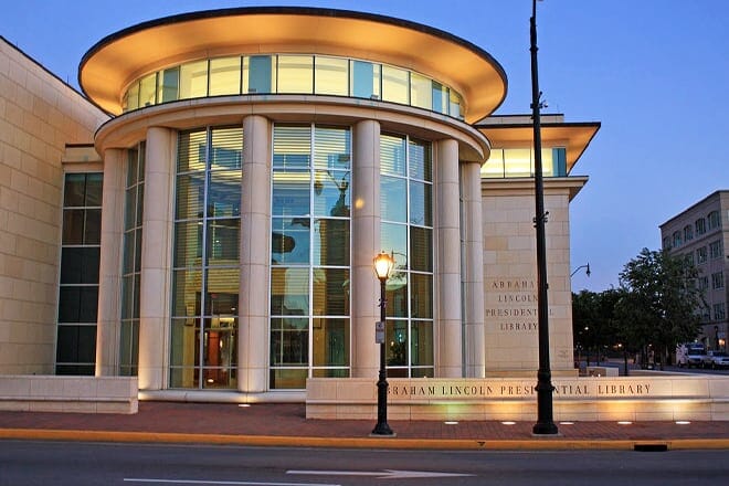 abraham lincoln presidential library and museum