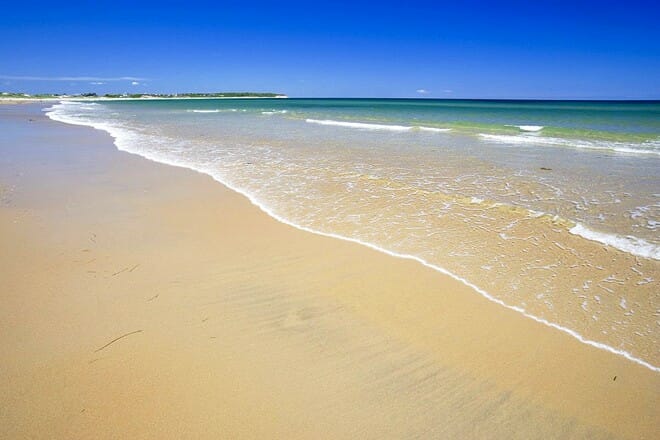 crescent beach &mdash; block island