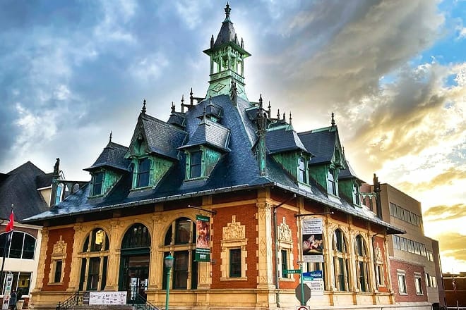 customs house museum and cultural center