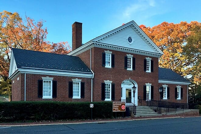 fredericksburg battlefield visitor center