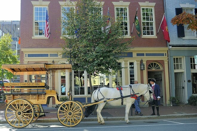 fredericksburg visitor center