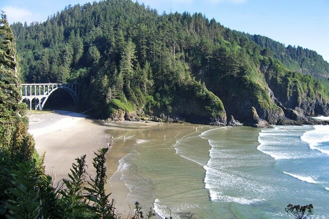 hobbit beach &mdash; florence