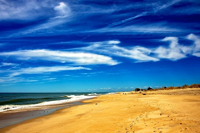 madaket beach &mdash; nantucket