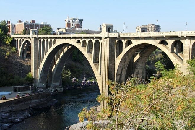 monroe street bridge