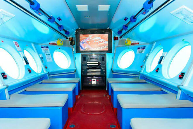 Nautilus Semi-Submarine Cruise