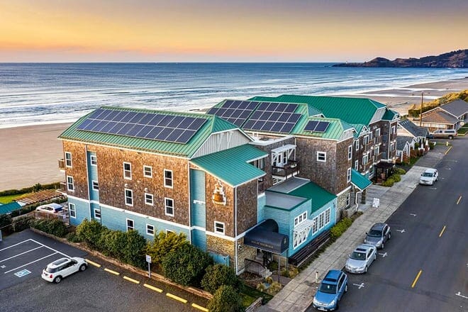 nye beach &mdash; newport