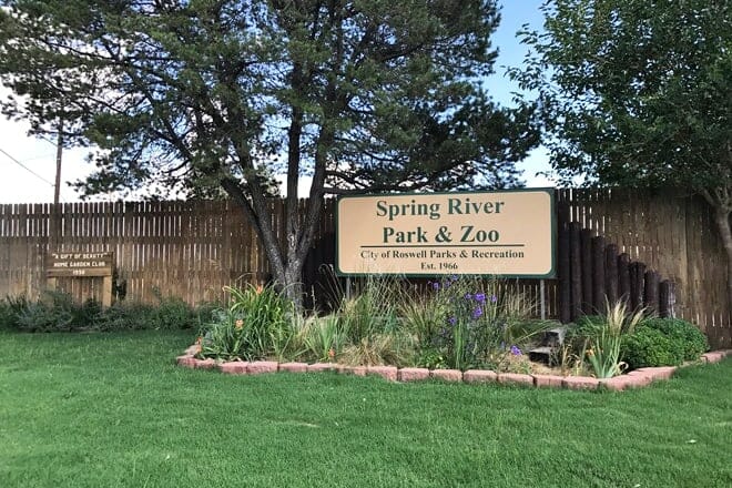 spring river park and zoo