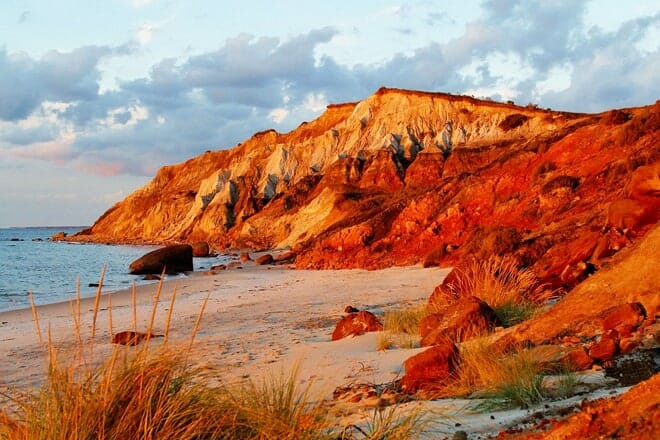 aquinnah cliffs