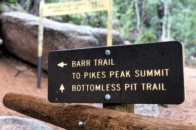 barr trail to pikes peak