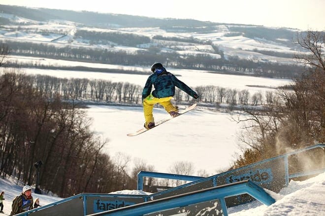 chestnut mountain resort