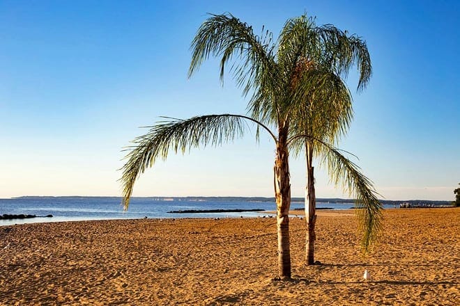 colonial beach &mdash; colonial beach