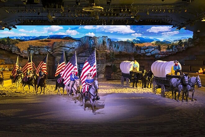 dolly parton's stampede