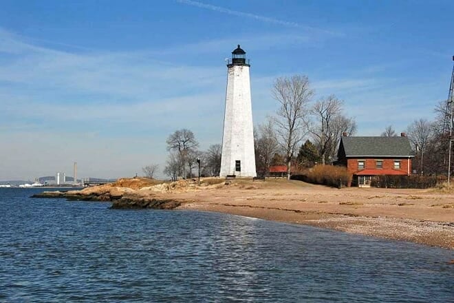 five mile point light