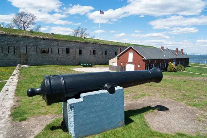 fort adams state park