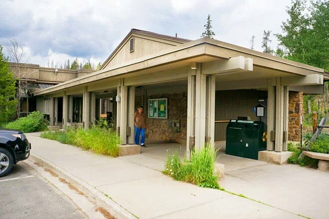 kawuneeche visitor center