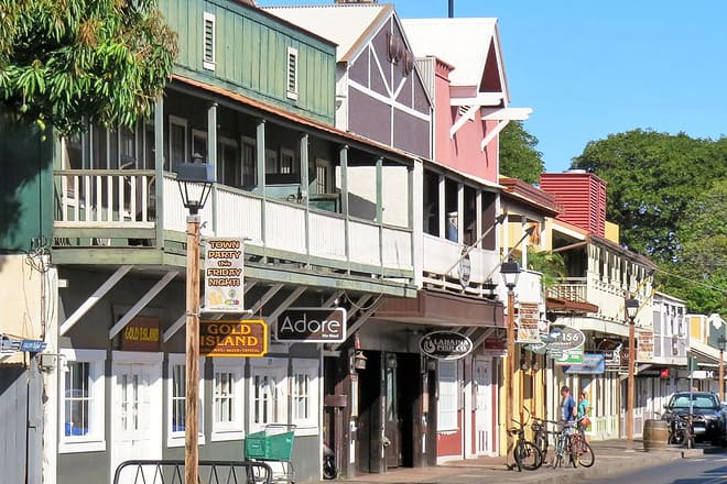 lahaina front street