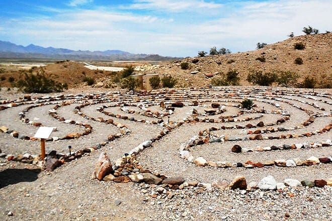 laughlin labyrinths