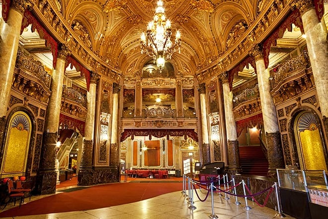 loew's jersey theatre