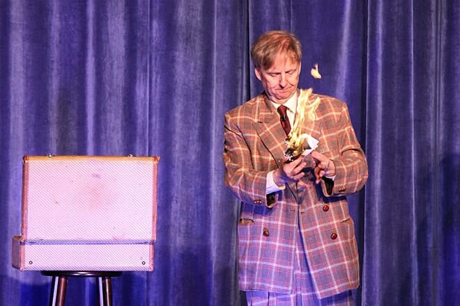 mac king comedy show &mdash; harrah's las vegas hotel & casino