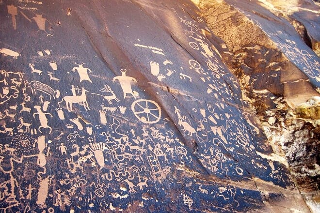 newspaper rock &mdash; monticello