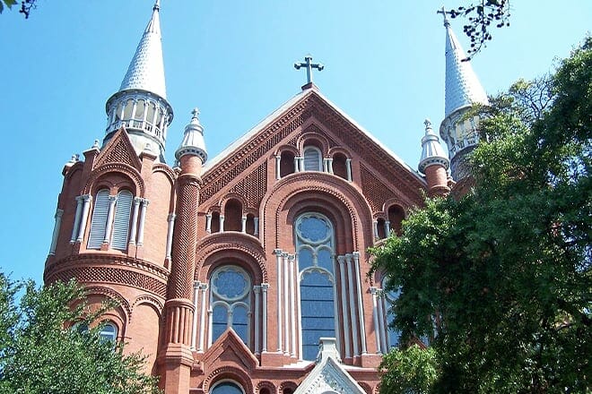 sacred heart cultural center