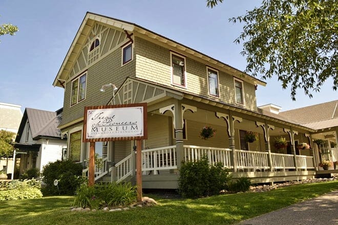 the tread of pioneers museum